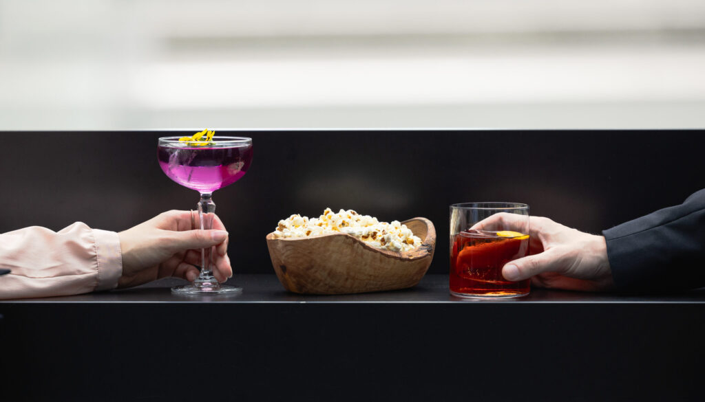 Apéro @ Bar Iris | The Circle Convention Center